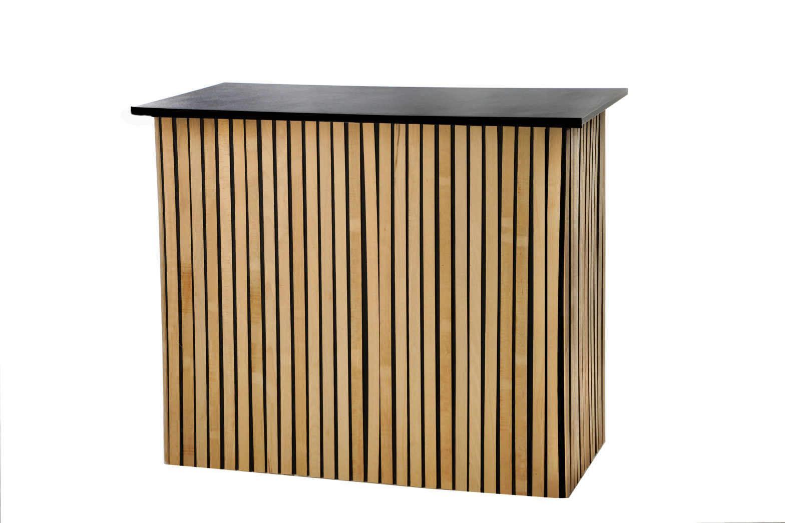 COUNTER W/ WOODEN SLATS - Malerbua utleie AS